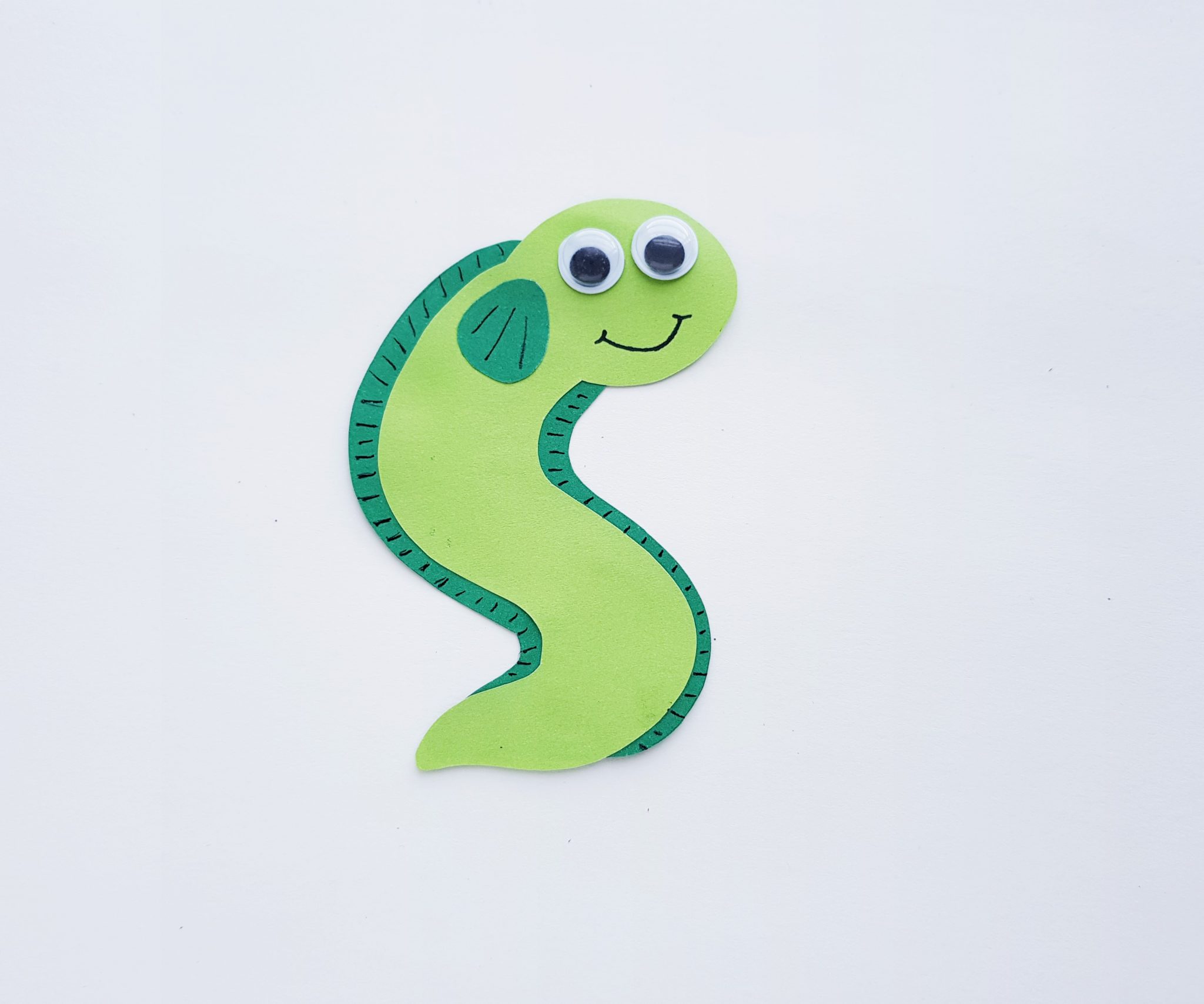 Eel Paper Craft Activity - Milestone Mom, LLC