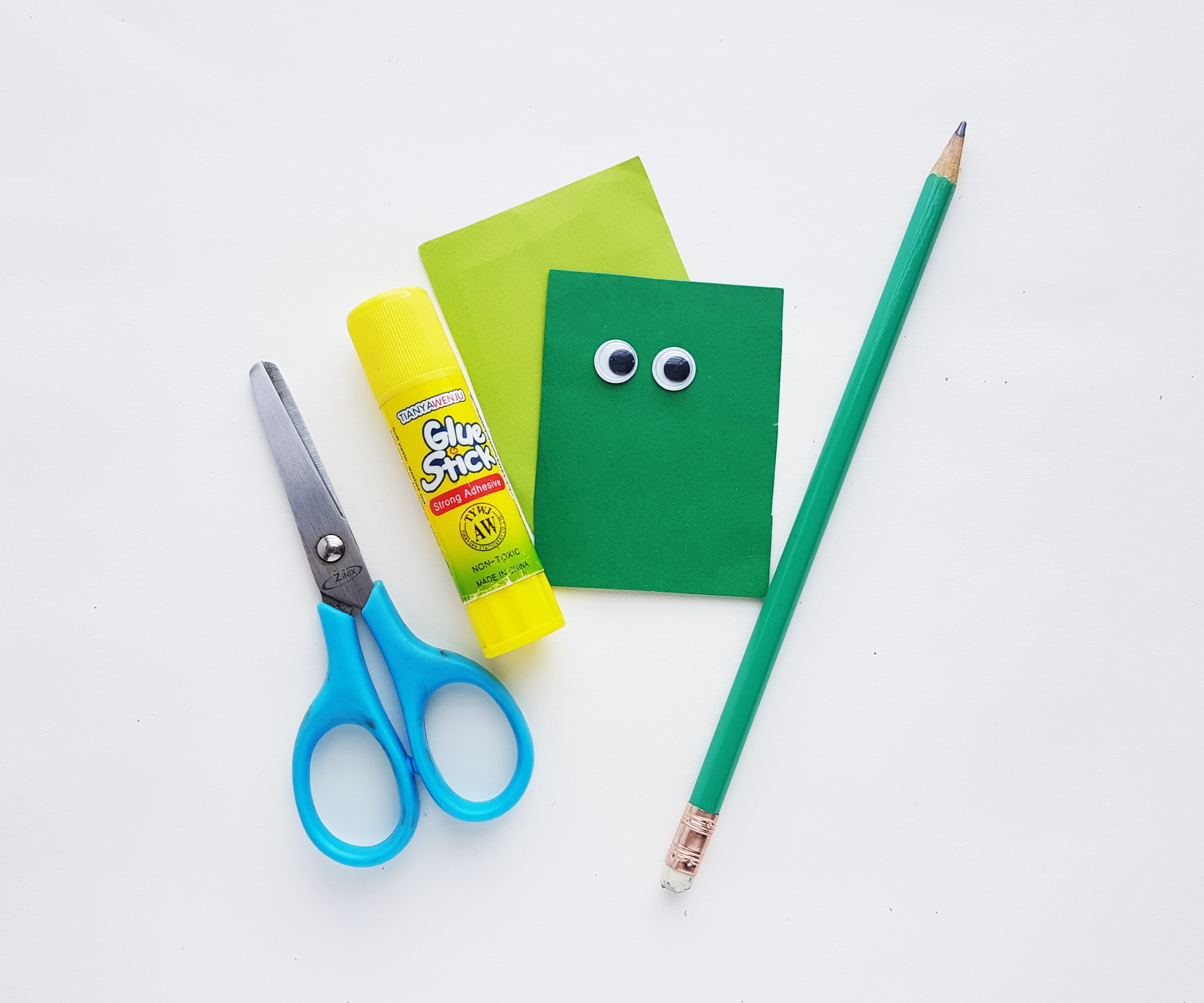 Eel Paper Craft Activity - Milestone Mom, LLC