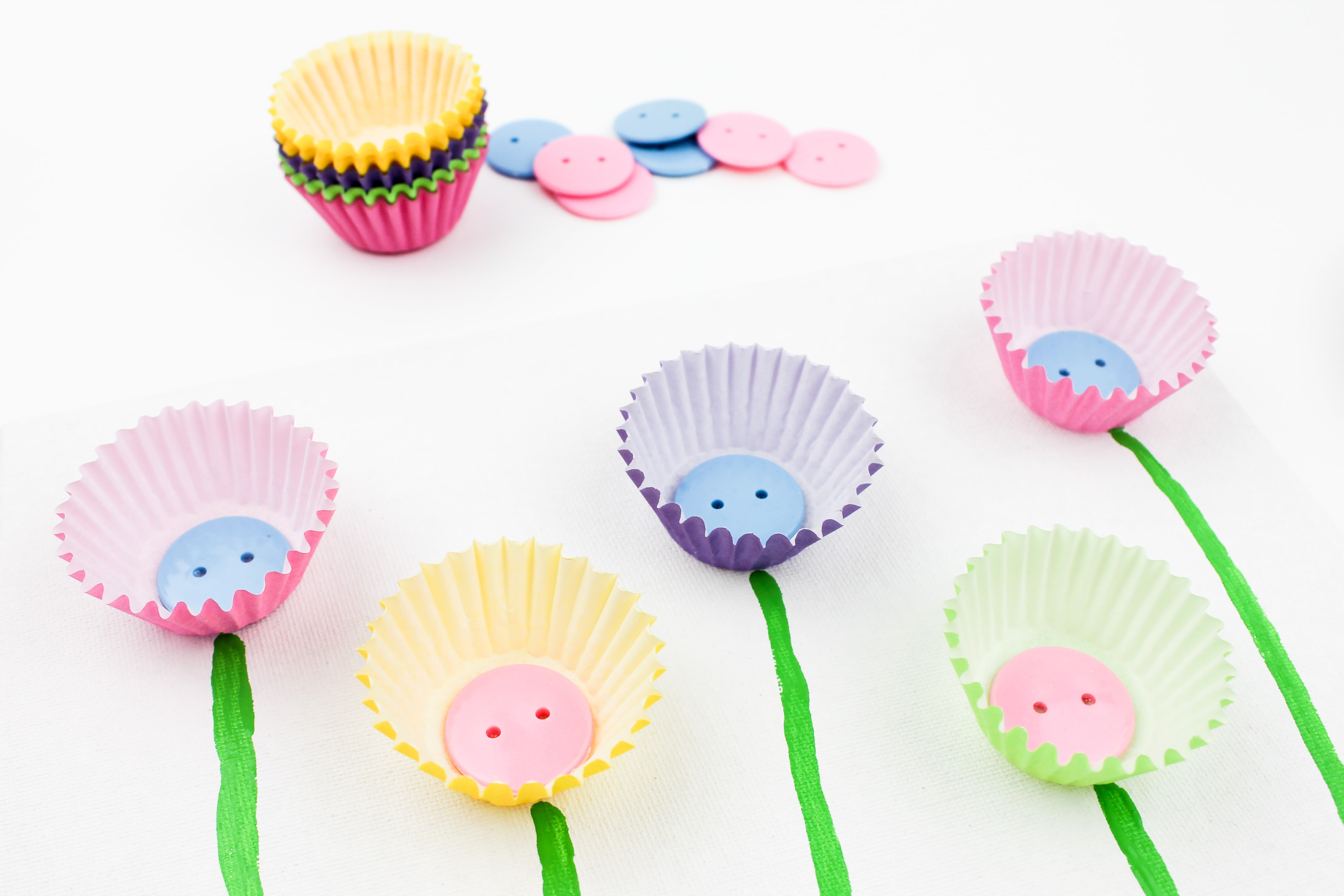 Muffin Cup Flower Craft For Kids Kids Craft Activity - Milestone Mom, LLC