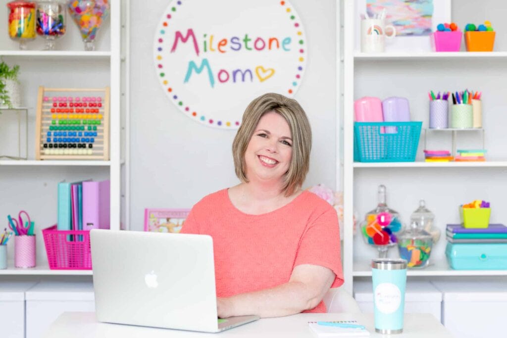 Eskimo Paper Plate Craft - Milestone Mom, LLC